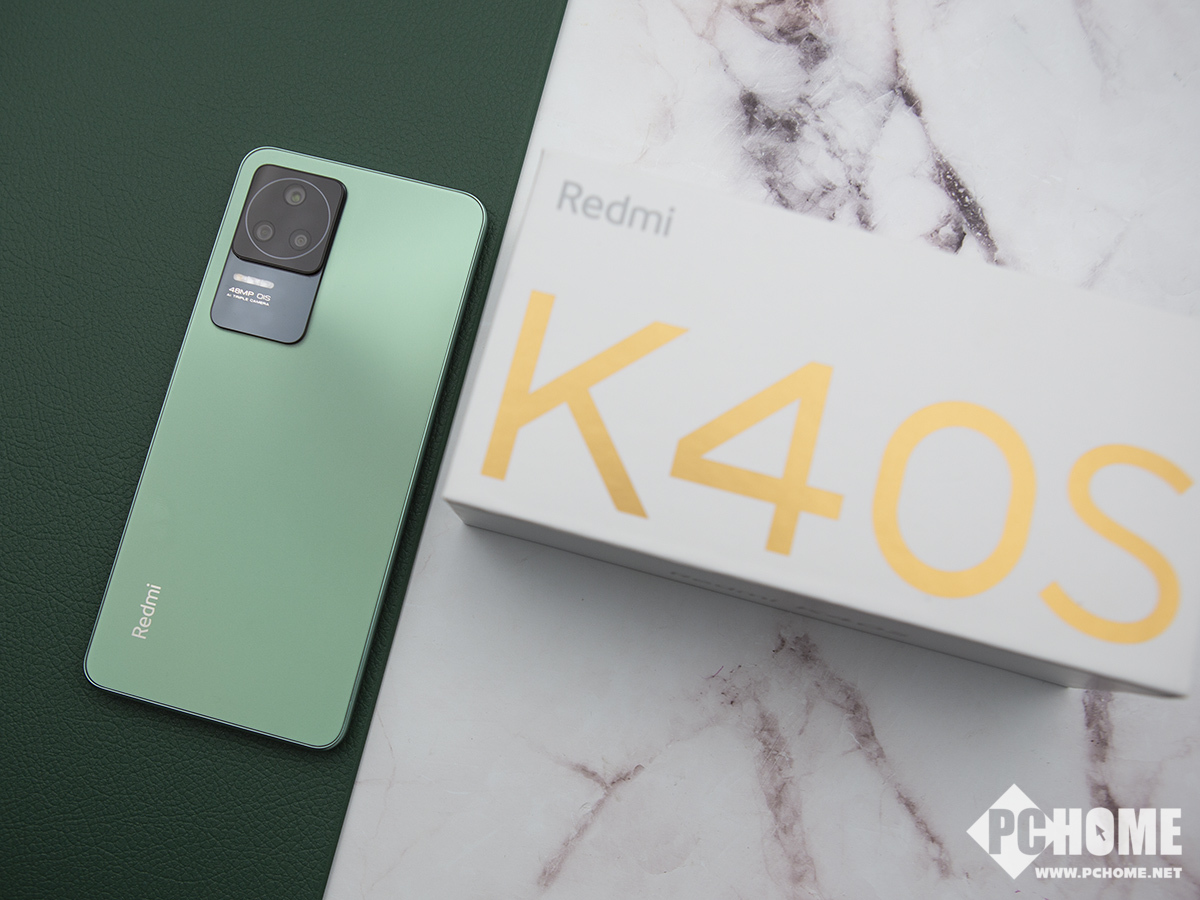 Redmi K40S图赏：搭载E4三星直屏的性价比守门员_电脑之家PChome.net