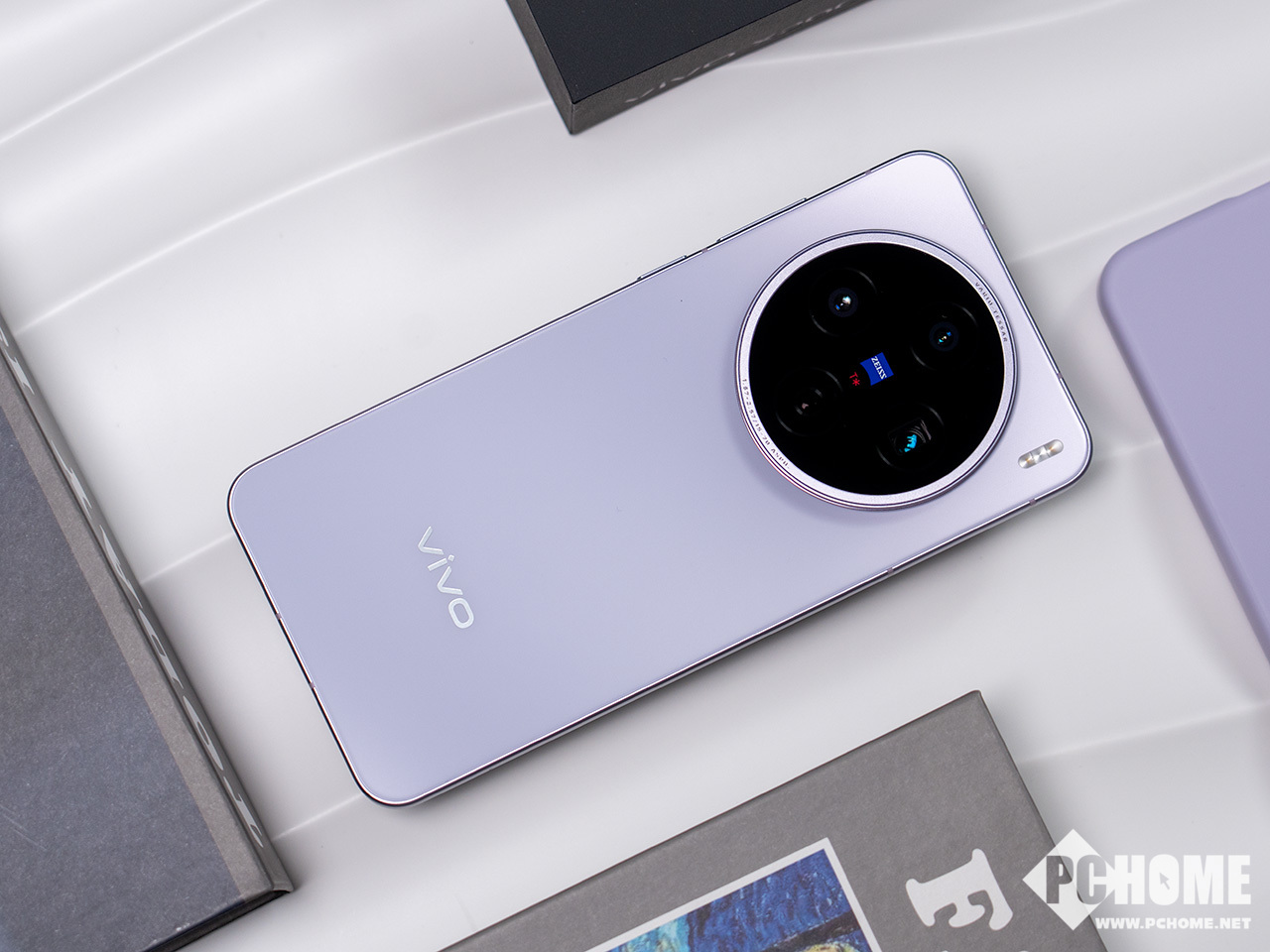 vivo X200s淡紫图赏 高贵淡雅的超美大直屏_电脑之家PChome.net