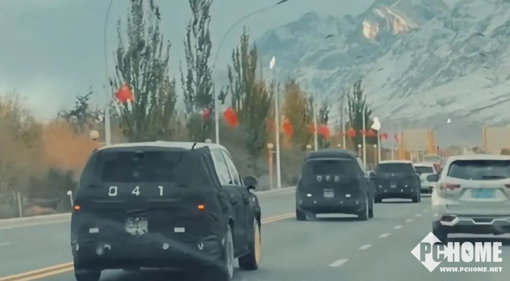 小米首款增程式混动SUV，小米YU9新疆路测谍照曝光